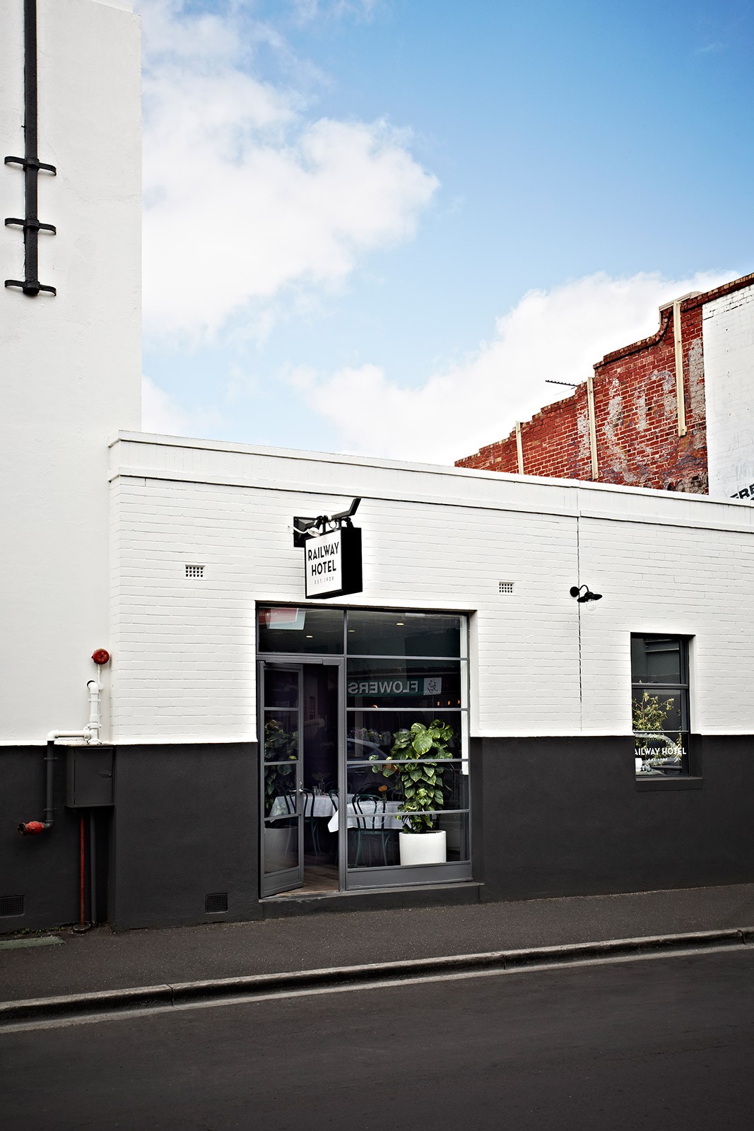 Railway Hotel - Forde + Nicol